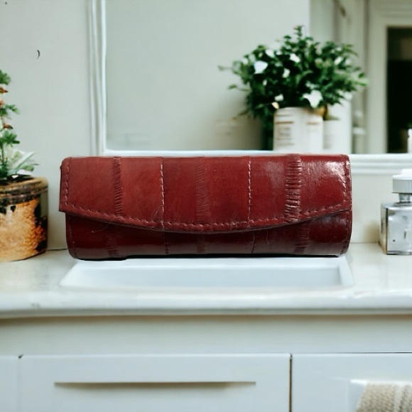 Source Unknown | Makeup | Genuine Eel Skin Lipstick Case With Mirror ...